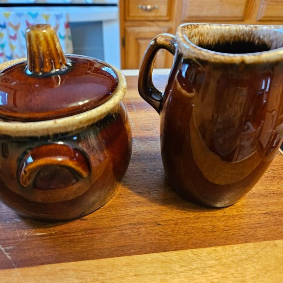 hull | Kitchen | Vintage Hull Creamer And Sugar Pottery Drip Glaze ...